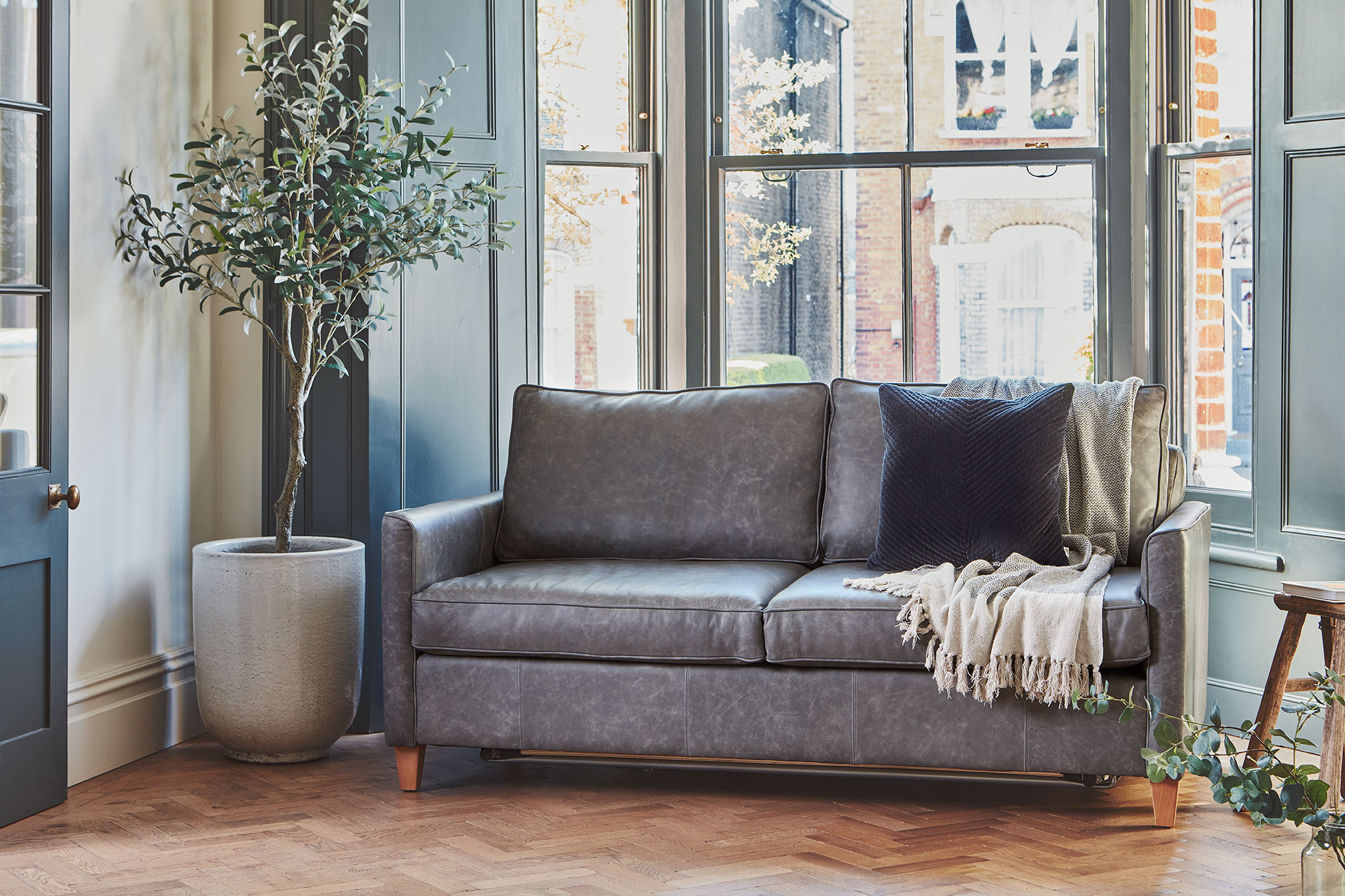 Step by Step Guide to Styling Your Leather Sofa | Darlings of Chelsea